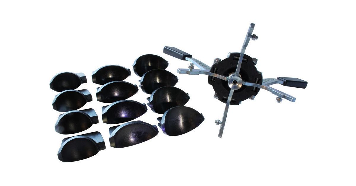 Wolf Tvarovač kŕmnych gulí Ball Maker Kit
